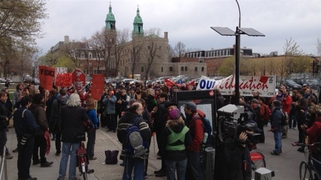 Grève étudiante : manifestation pacifique à Montréal | Radio-Canada
