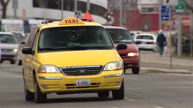 Mobilisation pour un taxi sur l'île Bowen | Radio-Canada