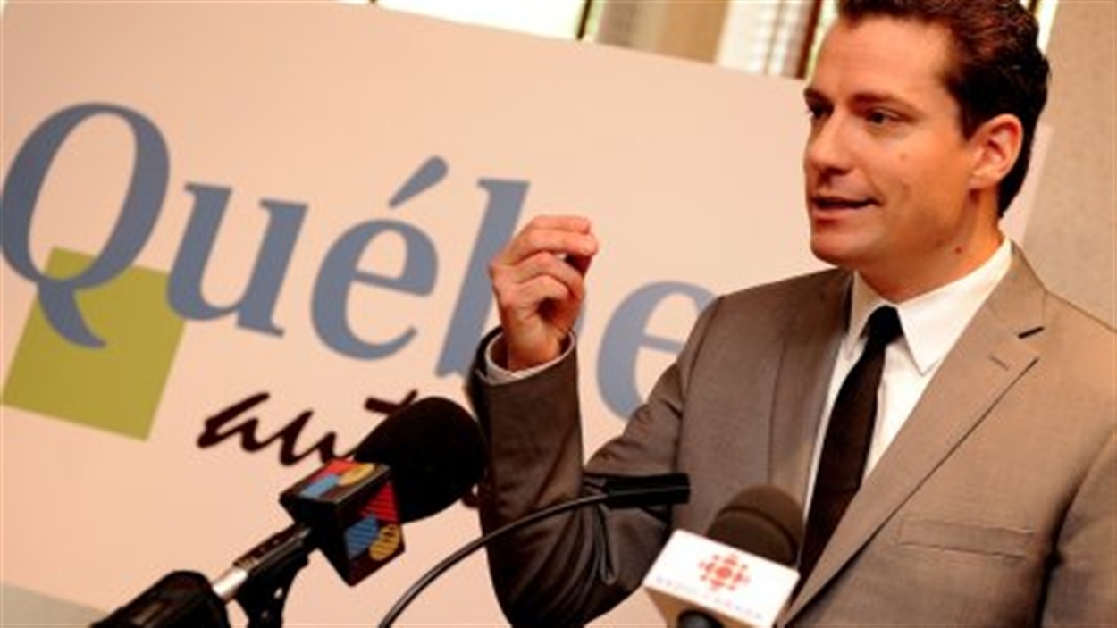 Politique municipale : deux partis d'opposition annoncent leur fusion ...