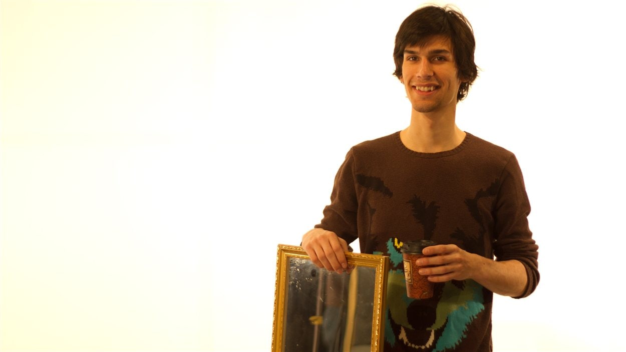 Simon Laroche : ceci est un humoriste | Radio-Canada