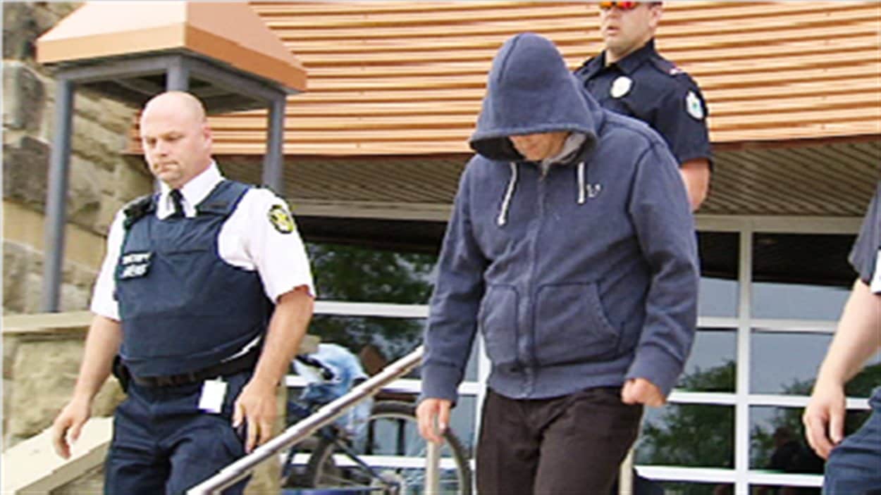 Kirk Matheson reconnaît des torts | Radio-Canada