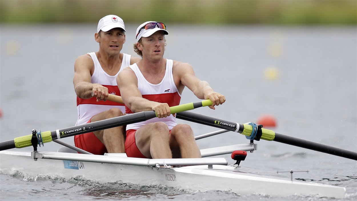 Le huit argenté | Radio-Canada