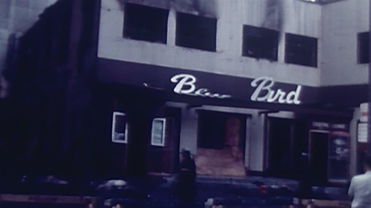 Incendie du Blue Bird en 1972 : Montréal se souvient | Radio-Canada