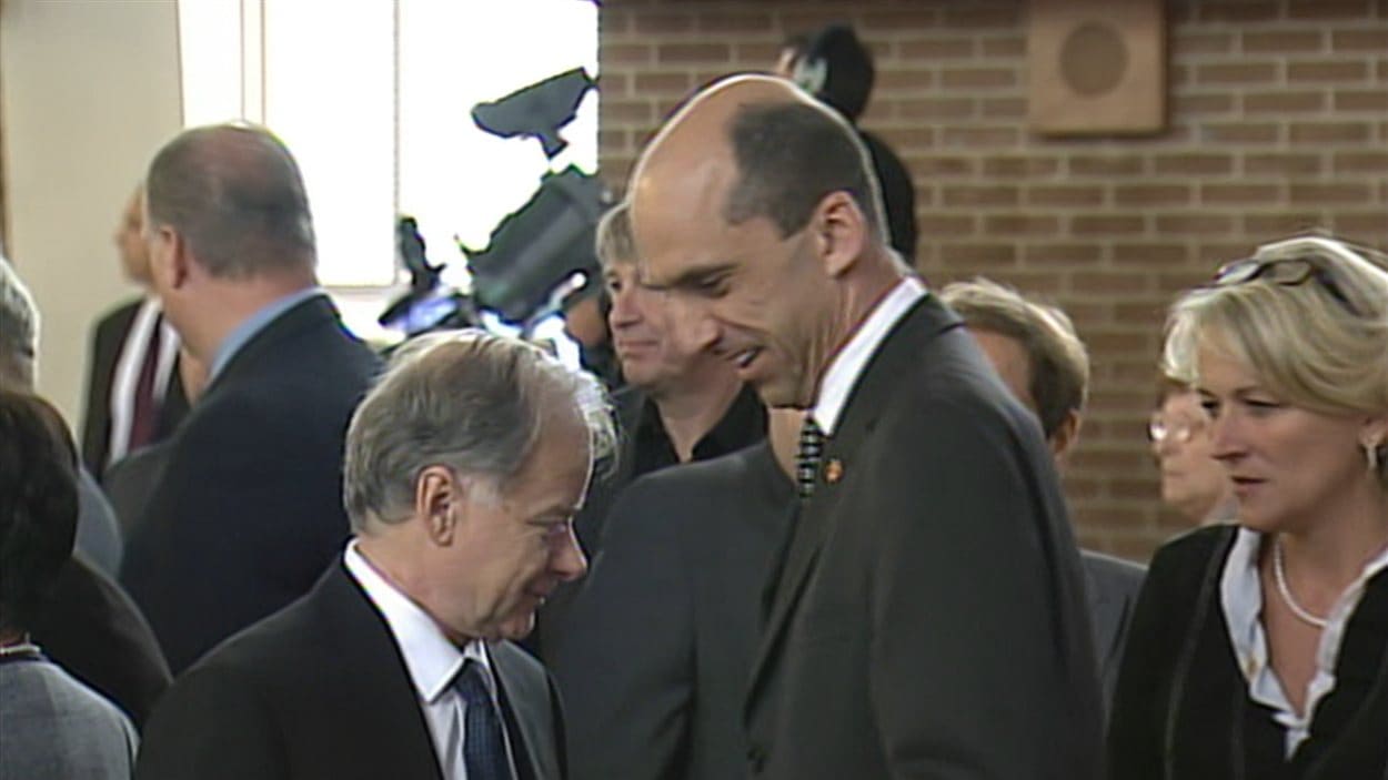 Cérémonie de commémoration nationale pour Denis Blanchette | Radio-Canada