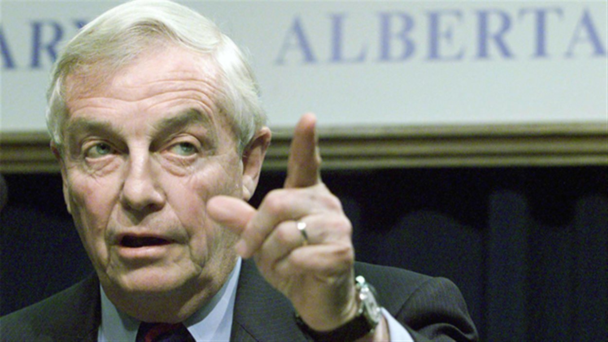 La Saskatchewan se souvient de Peter Lougheed | Radio-Canada