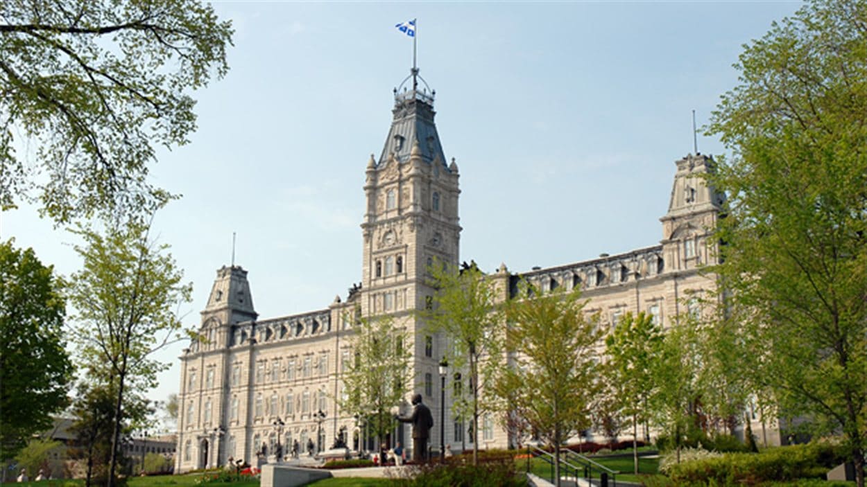 Rentrée parlementaire sous le signe de l'austérité | Radio-Canada.ca