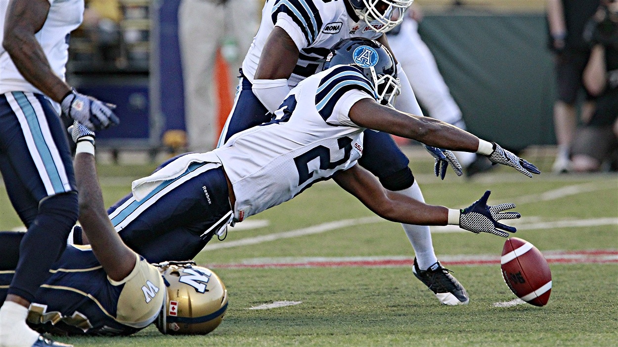 Brandon Isaac suspendu | Radio-Canada