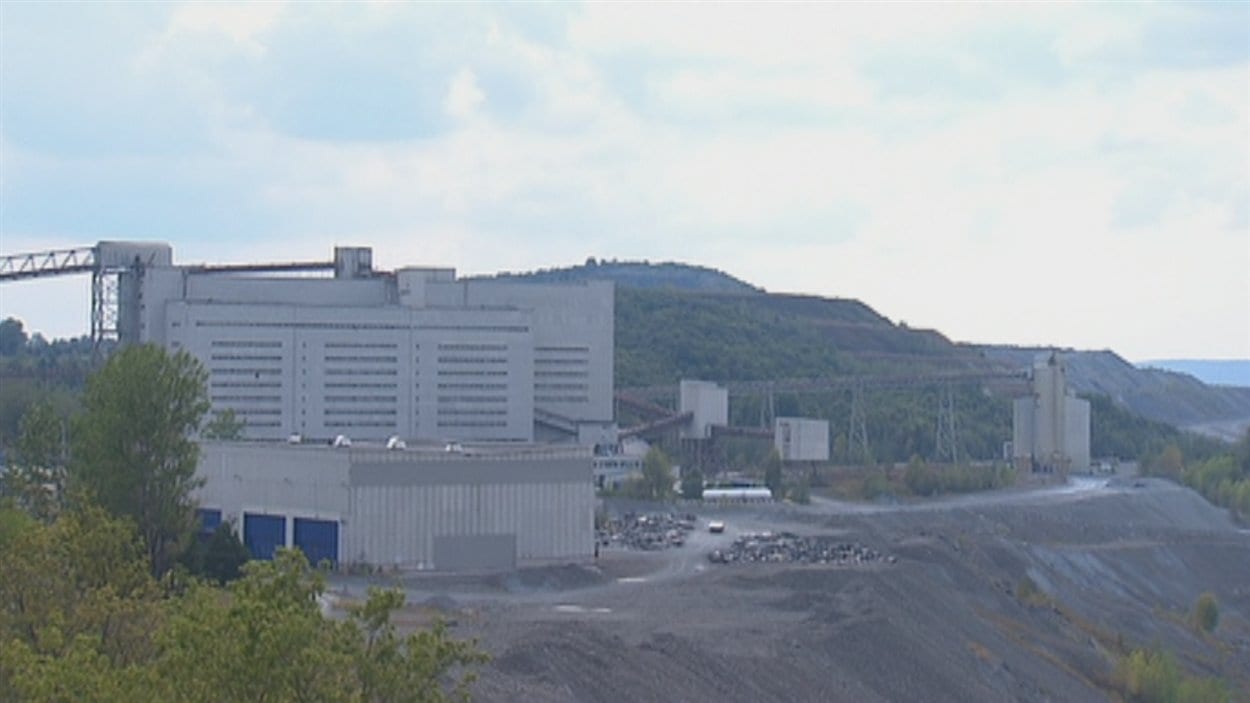 Asbestos achète des terrains de Mine Jeffrey | Radio-Canada