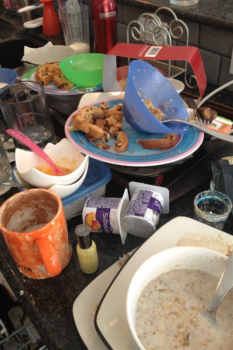 Une mère de l'Alberta se met en grève contre ses filles et devient une ...