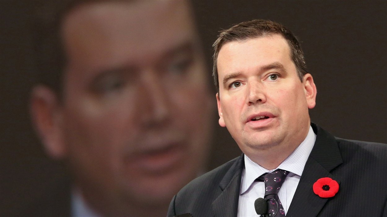 Christian Paradis critique le discours d'ouverture de Pauline Marois ...