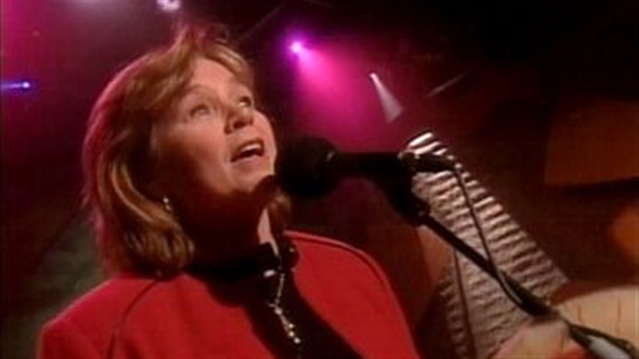 Édith Butler est nommée membre de l'Ordre du Nouveau-Brunswick | Radio ...
