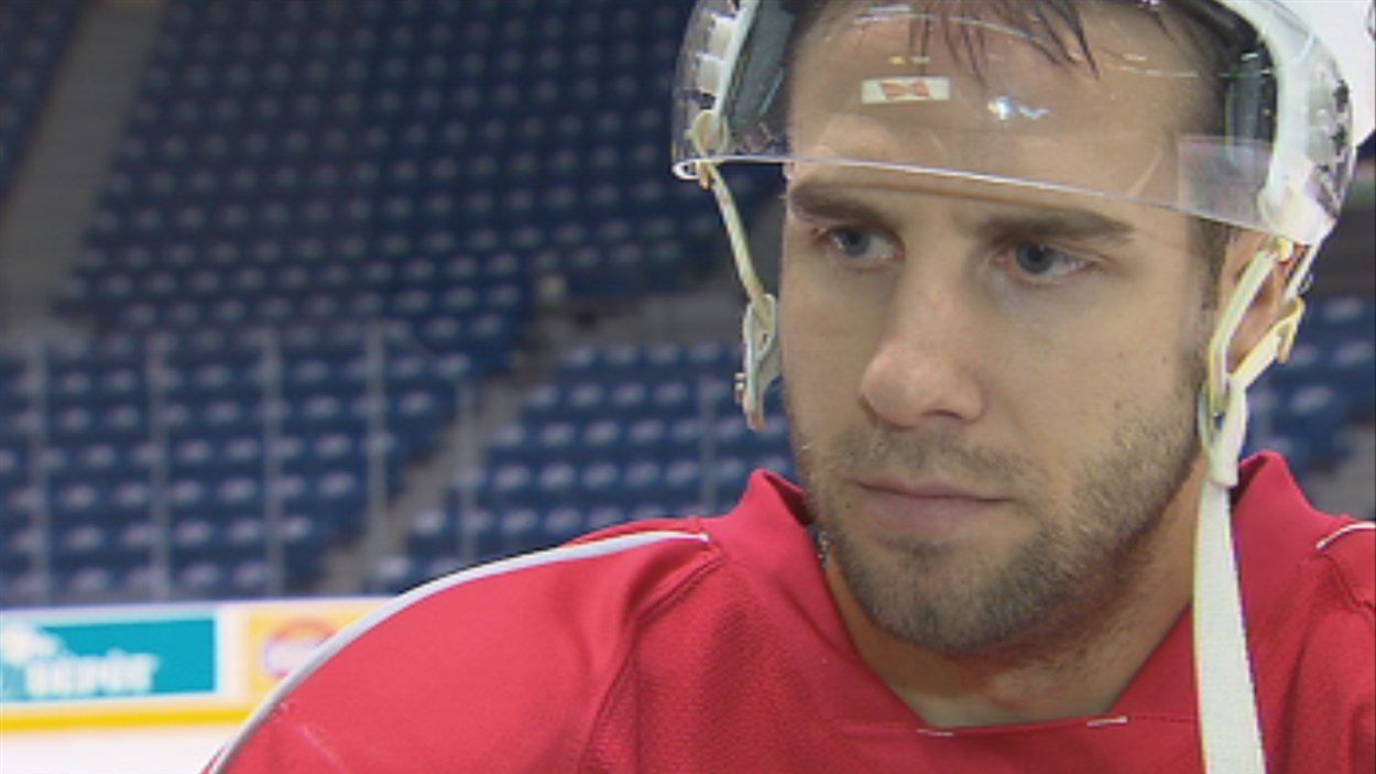 Conflit dans la LNH : aux propriétaires de faire des efforts, dit Simon ...