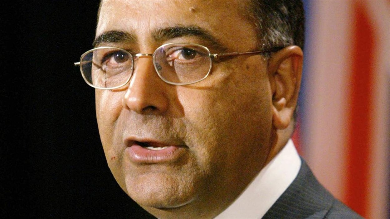 Harinder Takhar quitte ses fonctions | Radio-Canada