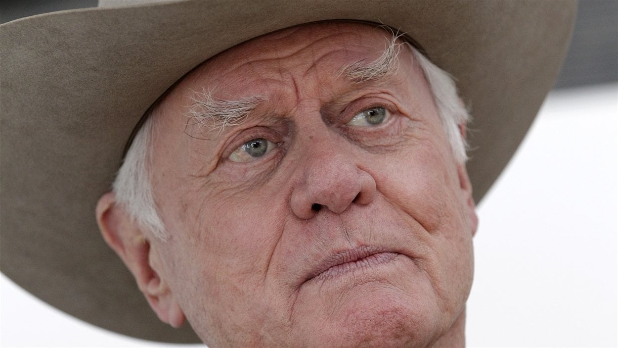 L'acteur Larry Hagman a une statue en son honneur au Texas | Radio-Canada