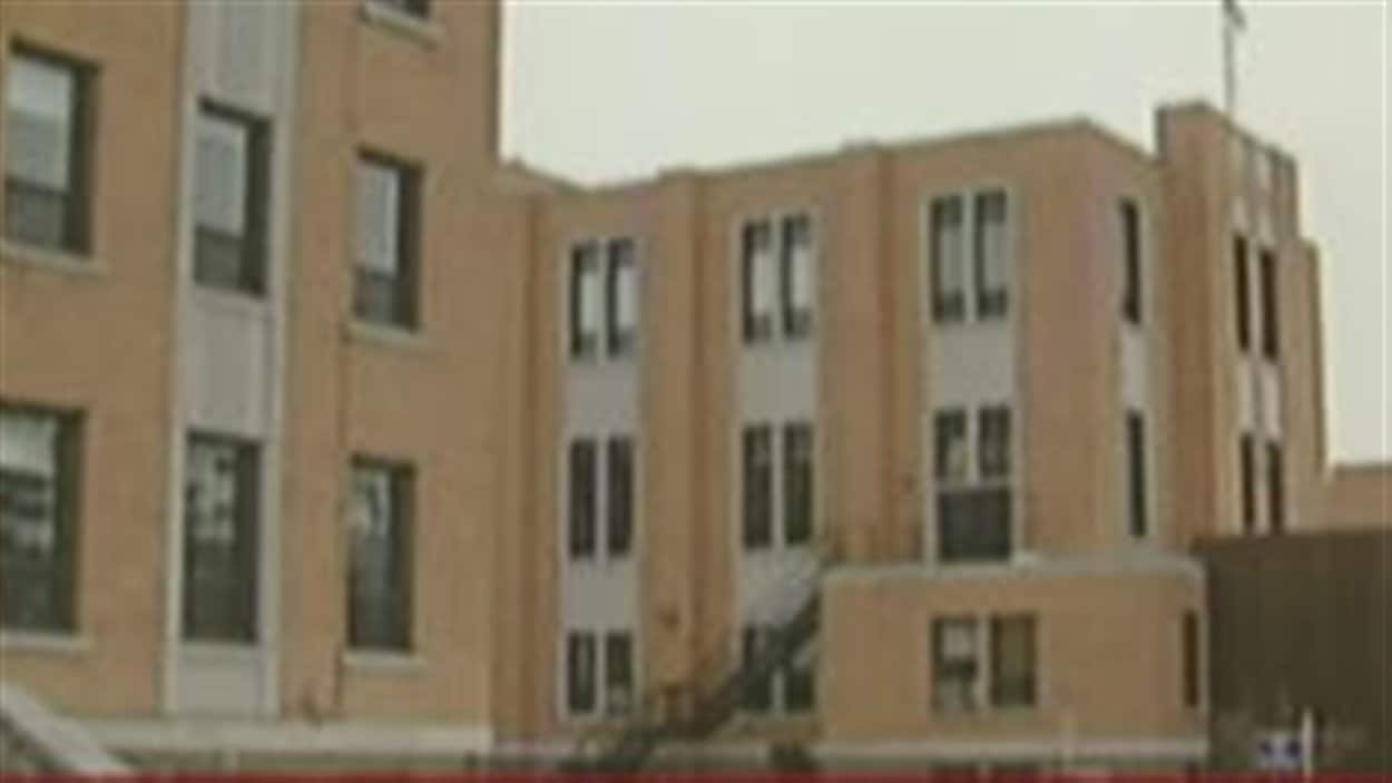 Dégât d'eau à la résidence Cooke de Trois-Rivières: les résidents ...