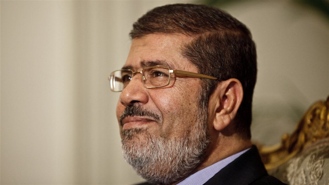 Morsi va être jugé pour incitation au meurtre en Égypte | Radio-Canada