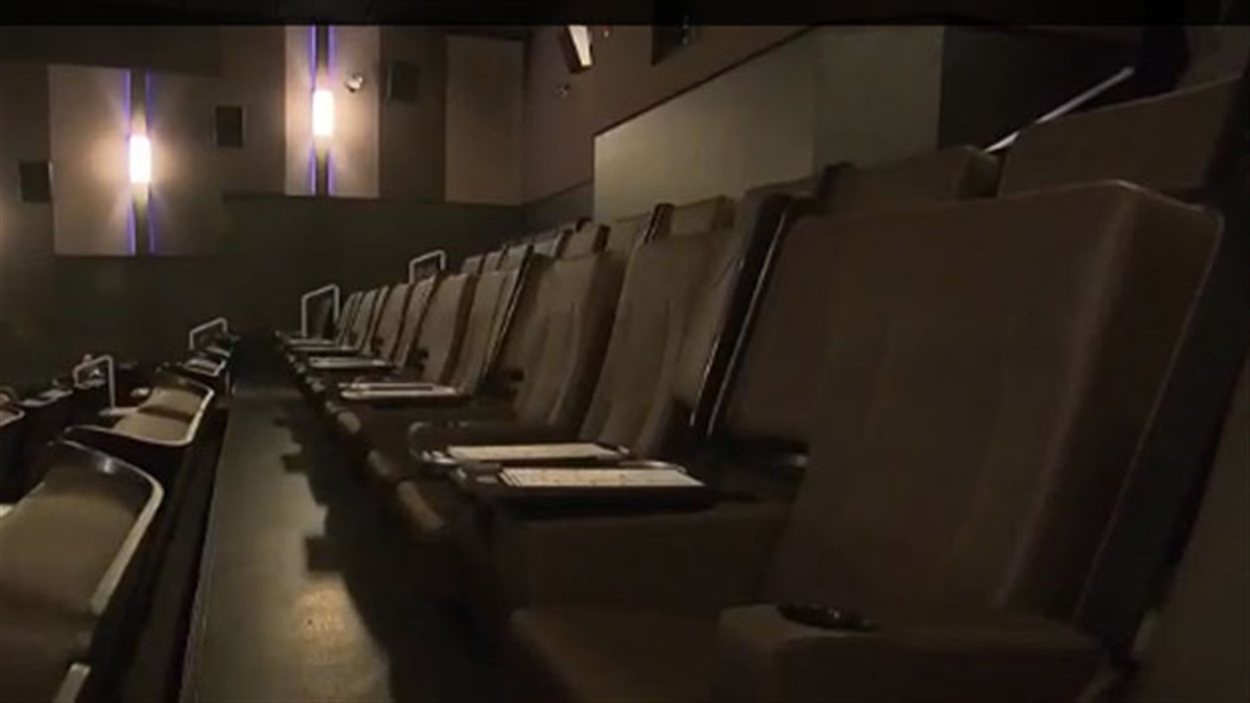 Êtes-vous prêt à payer plus pour être VIP au cinéma? | Radio-Canada.ca