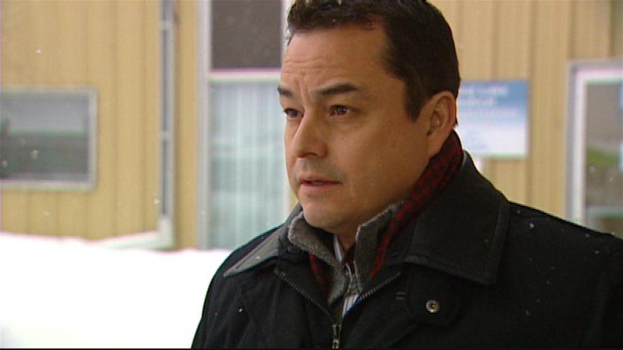 Mouvement Idle No More : un aîné autochtone du Manitoba fait la grève ...