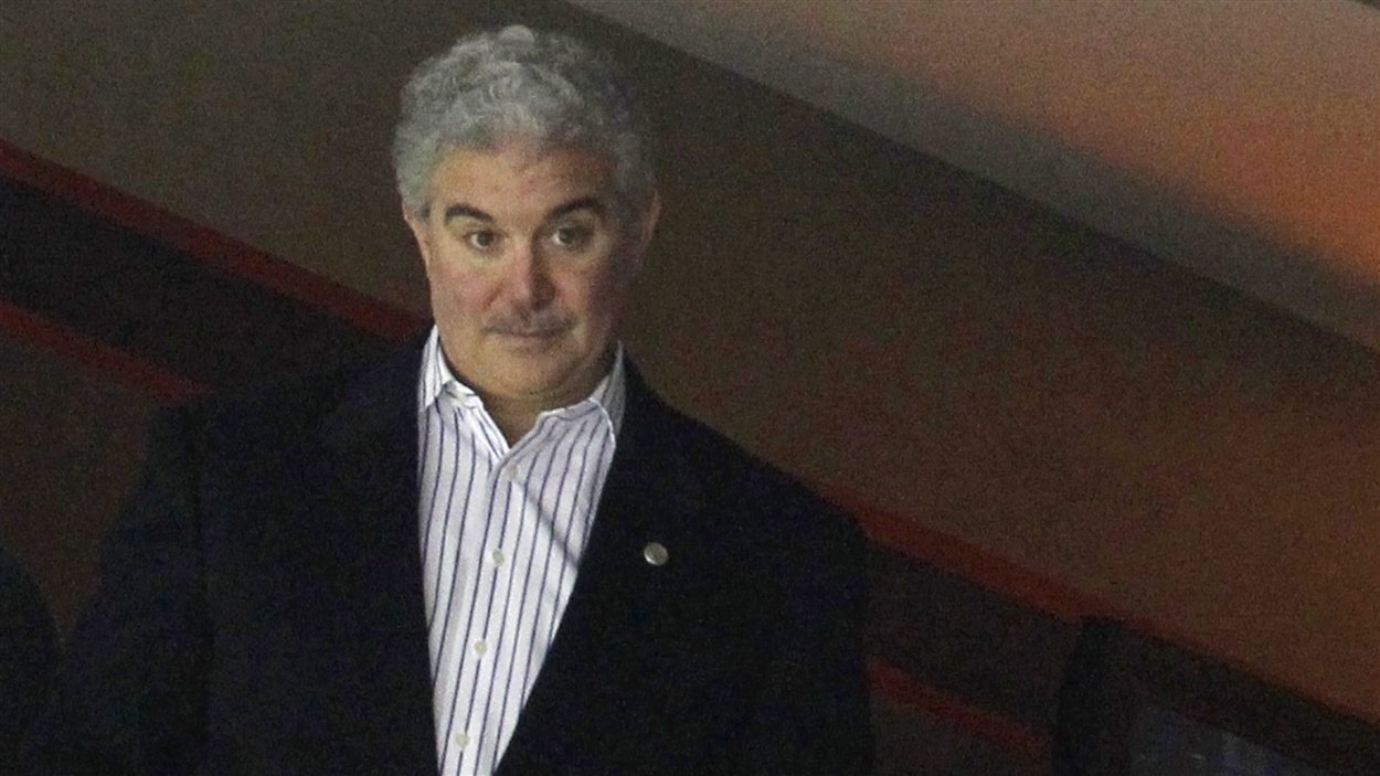 Vanderbeek seul patron | Radio-Canada