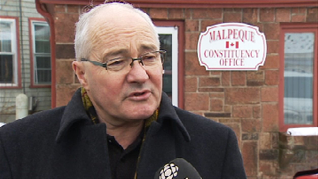 Une chômeuse de l'Î.-P.-É. livre un combat contre le gouvernement du ...