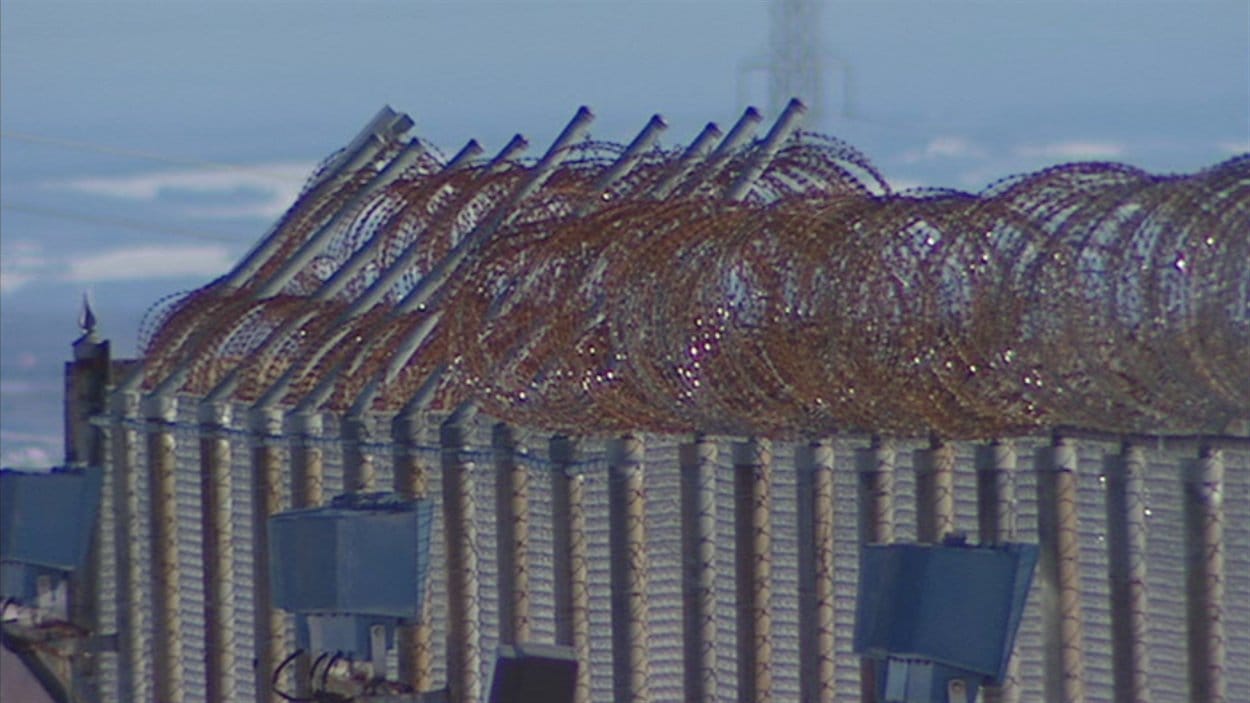 Six mois pour une évasion du Centre de détention de Québec | Radio ...