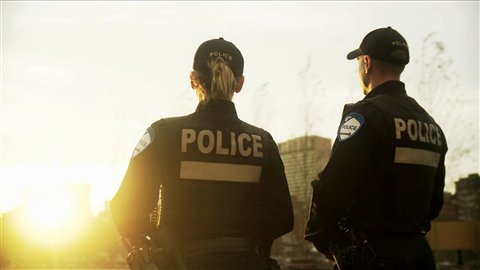 Montréal veut plus de revenus du privé pour le SPVM | Radio-Canada