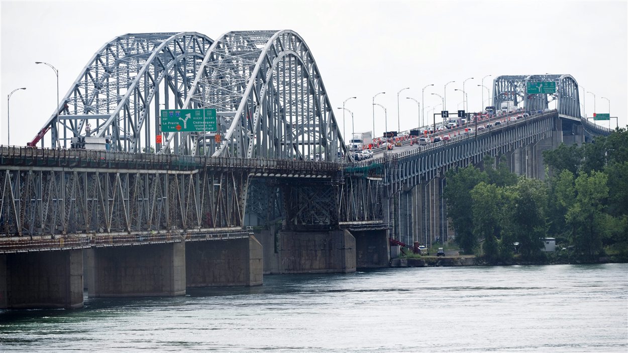 Un calendrier chargé sur les ponts reliant l'Île de Montréal à la Rive ...