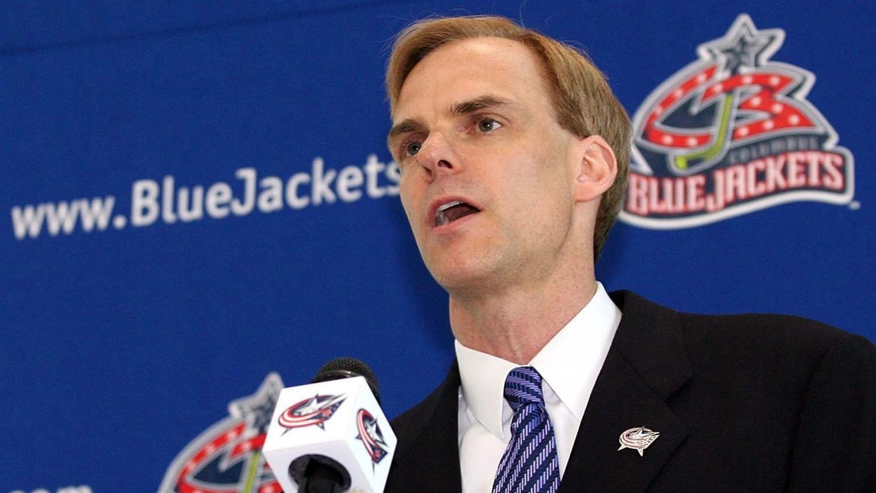 Howson congédié | Radio-Canada