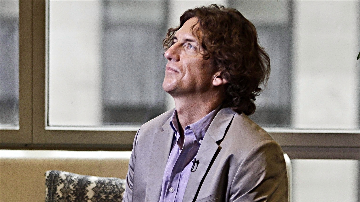 Hamilton lâche des noms | Radio-Canada