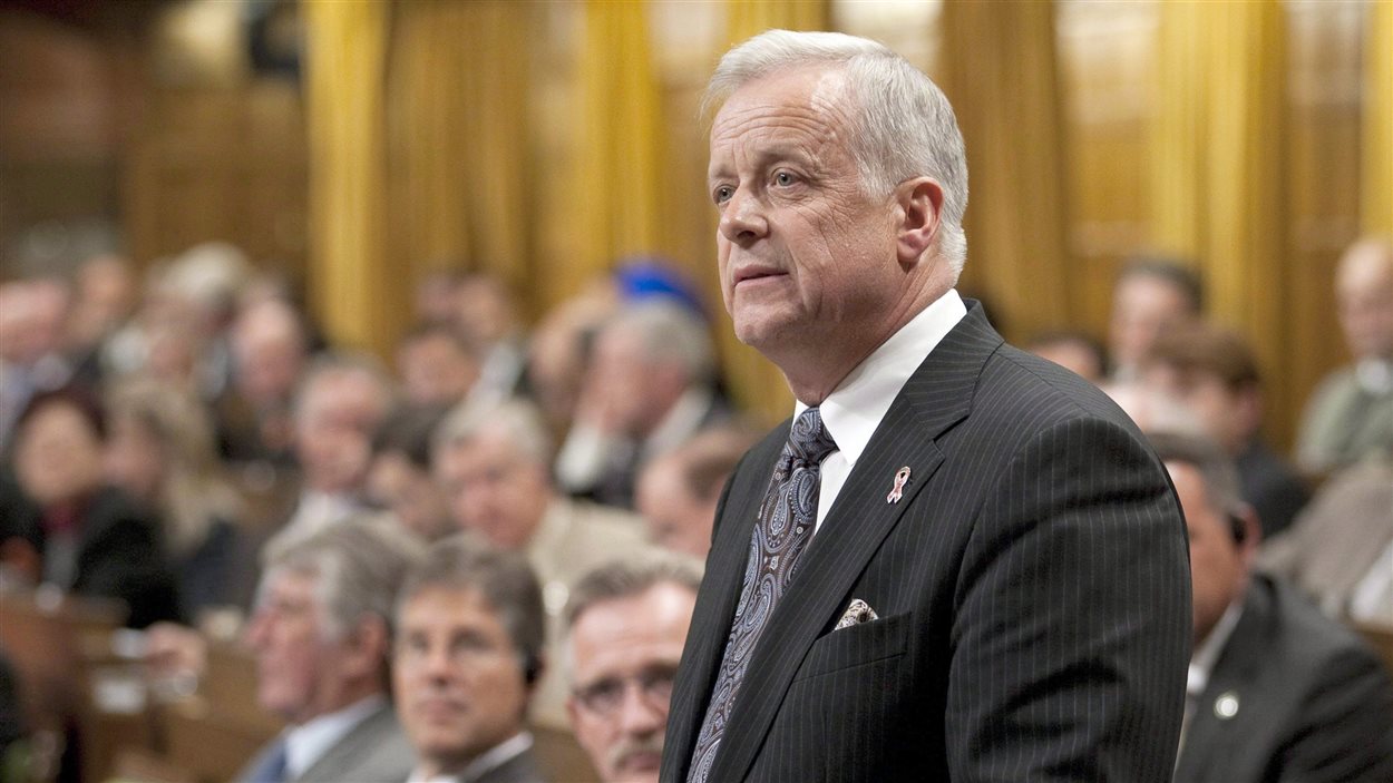 L'ex-député conservateur Jay Hill a enfreint la Loi sur les conflits d ...