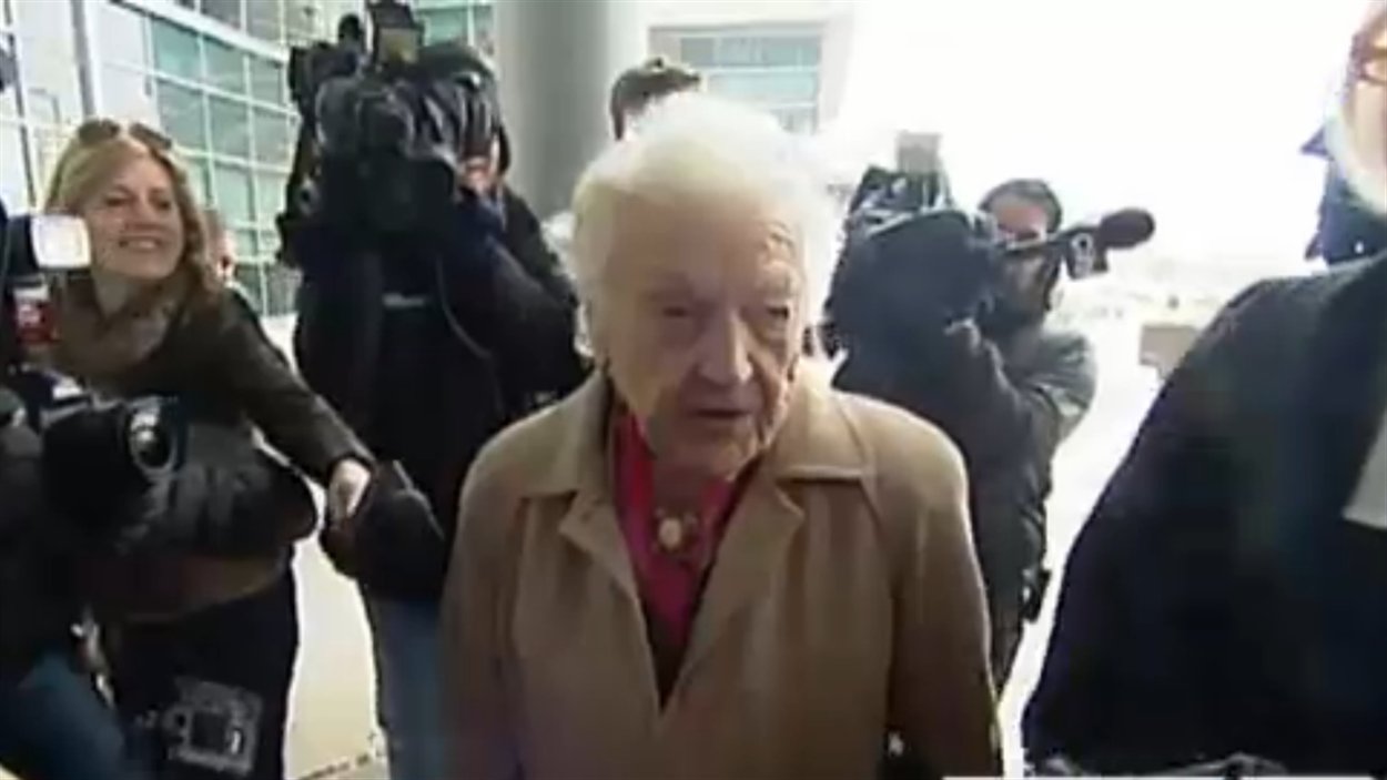 La mairesse de Mississauga en contre-interrogatoire | Radio-Canada