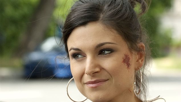 Le film Émilie prend l'affiche | Radio-Canada