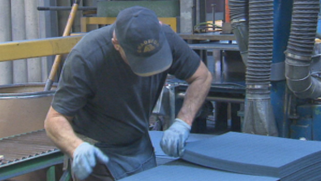 La famille d'une victime de l'amiantose à Sherbrooke reçoit 107 000 ...