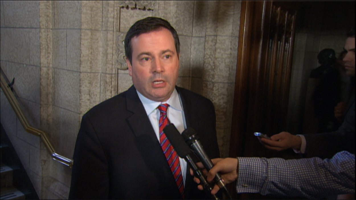 Pardon et déportation : Jason Kenney songe à revoir les politiques ...