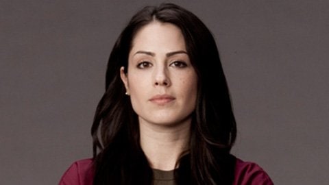 Major Rebecca Gordon (Michelle Borth) Archives | Médecins de combat ...