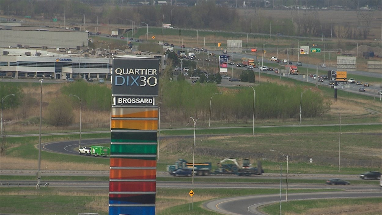 La moitié du Quartier DIX30 vendue pour quelque 500 millions | Radio-Canada