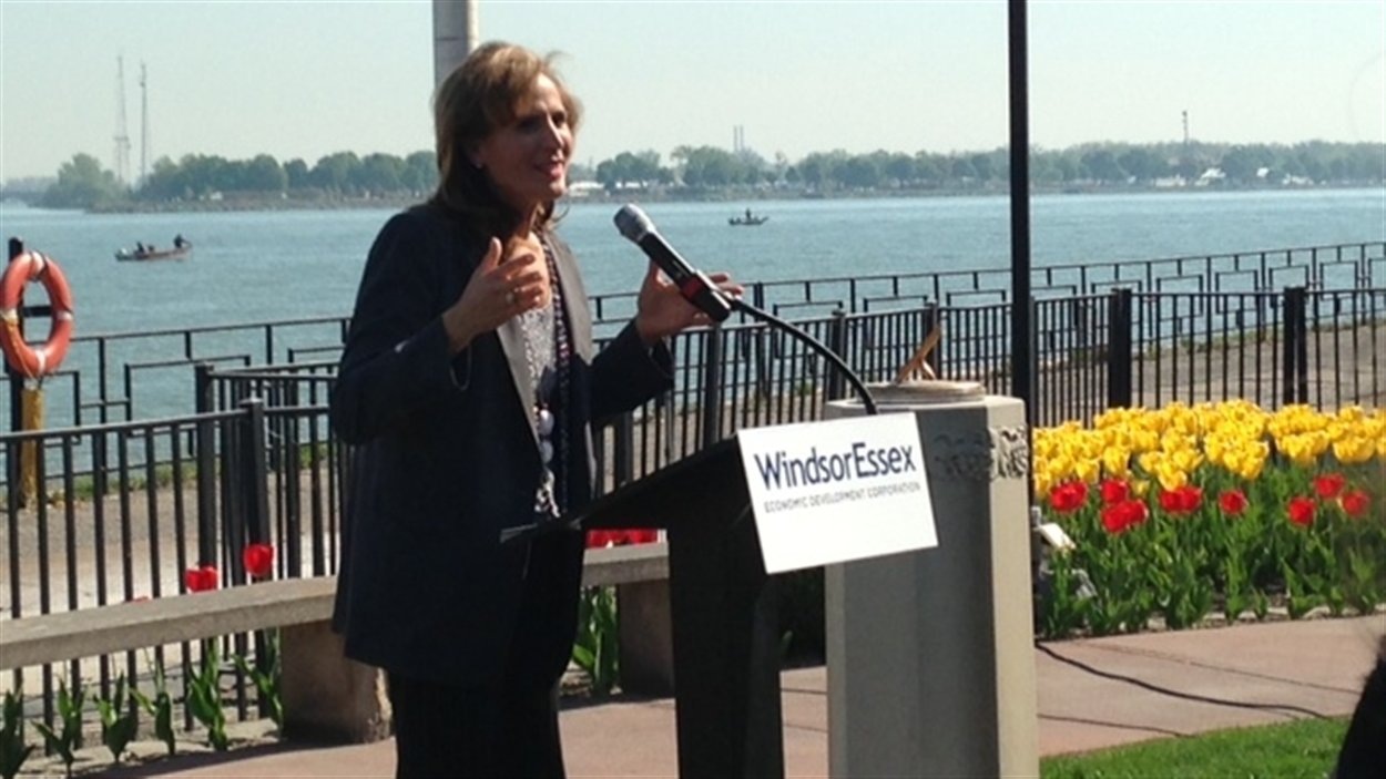 Sandra Pupatello : nouvelle ambassadrice économique de Windsor | Radio ...