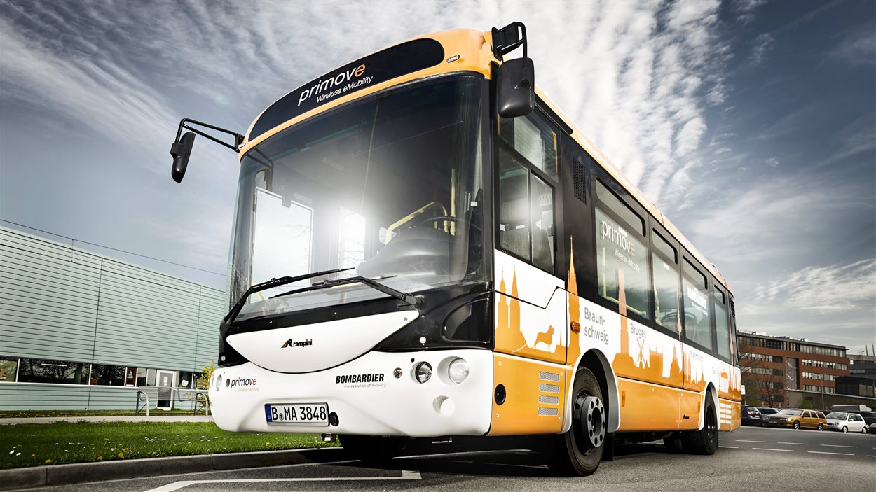 Bombardier présente son autobus électrique | Radio-Canada