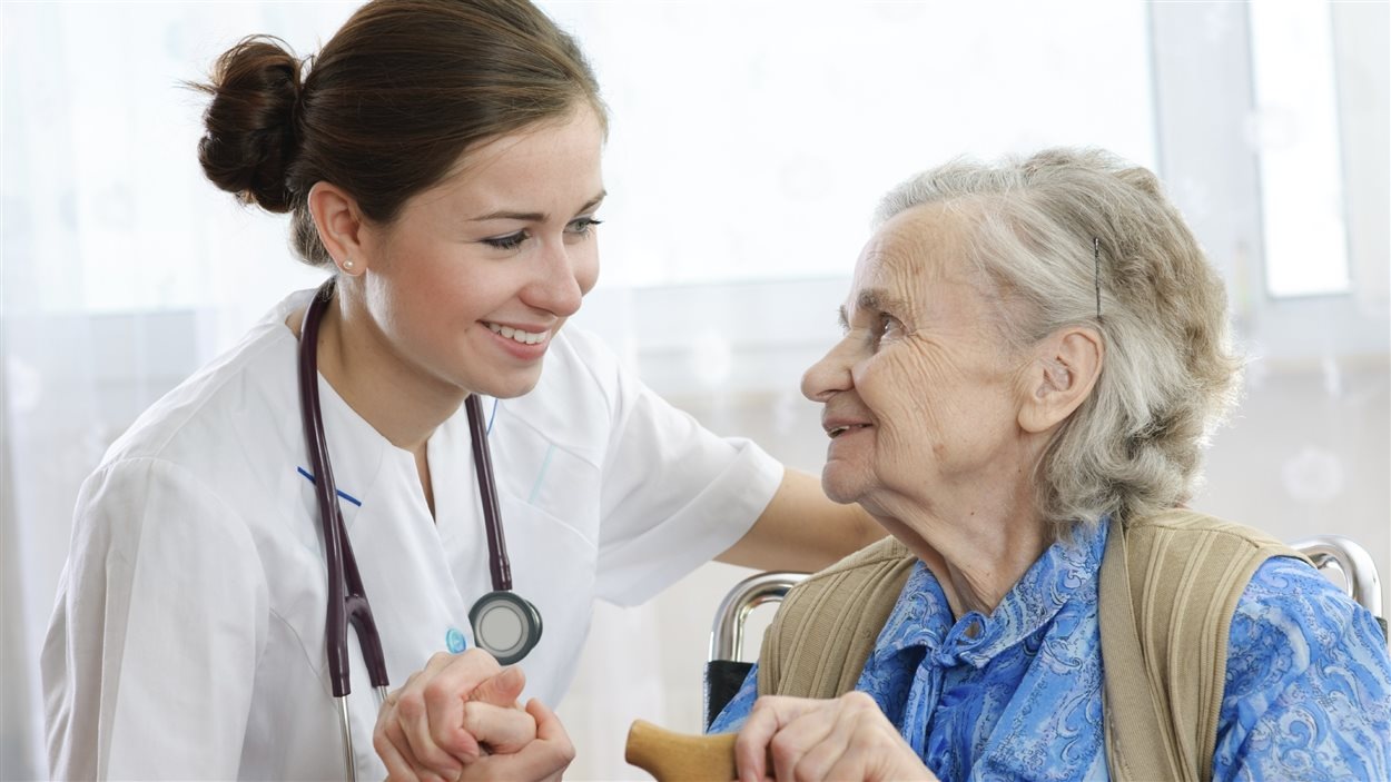 Nouvelle évaluation de la qualité des soins à domicile au N.-B. | Radio ...