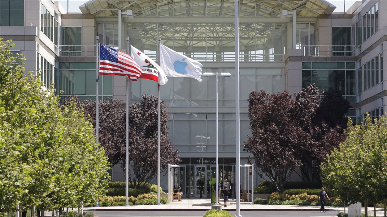 Apple veut créer 7400 emplois | Radio-Canada