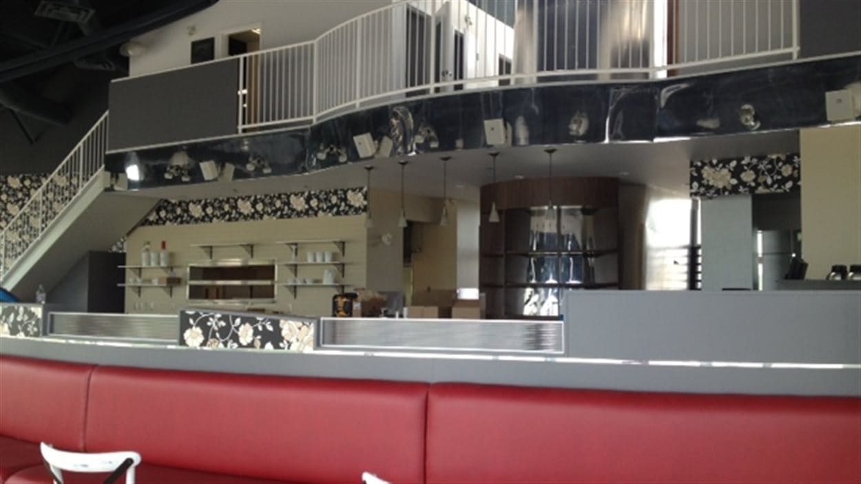 Esplanade Riel : ouverture imminente du restaurant Chez Sophie | Radio ...