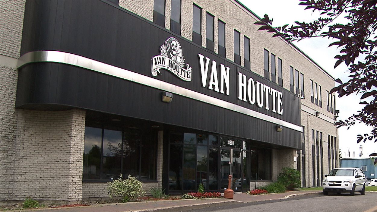 Le propriétaire de Van Houtte investit à Montréal | Radio-Canada.ca