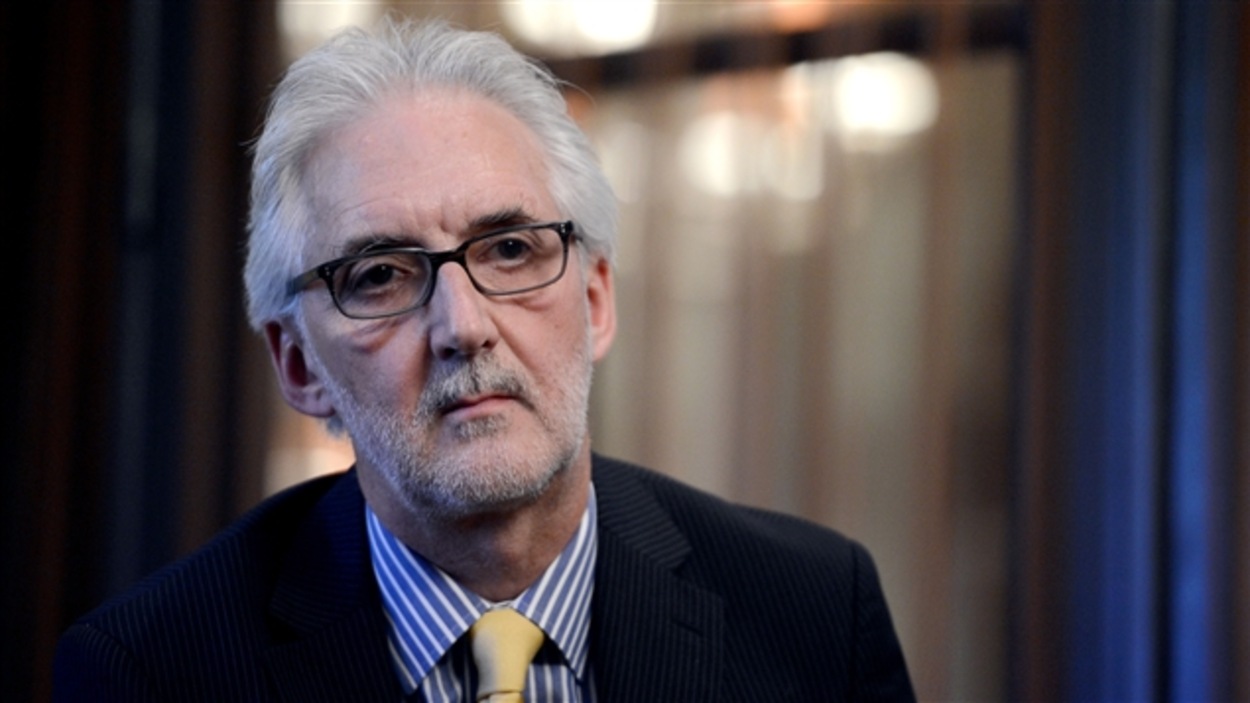 Brian Cookson dans les blocs | Radio-Canada