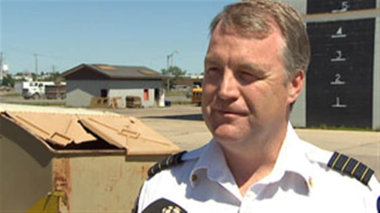 Les nouveaux bacs à vidange dissuadent les pyromanes | Radio-Canada