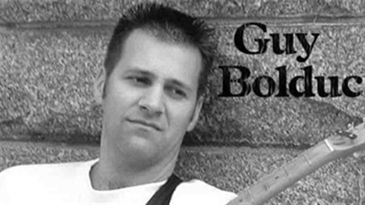 Lac-Mégantic : des artistes rendent hommage au chansonnier Guy Bolduc ...