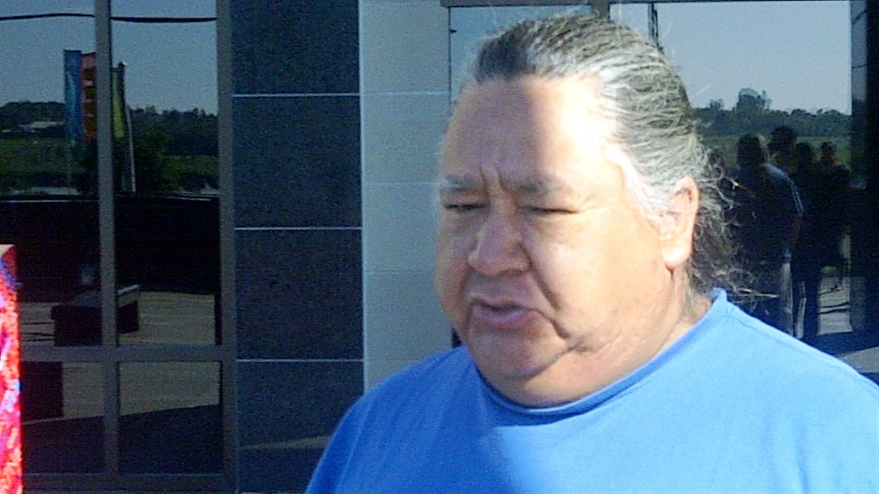 Gaz de schiste : un leader autochtone évite la prison | Radio-Canada