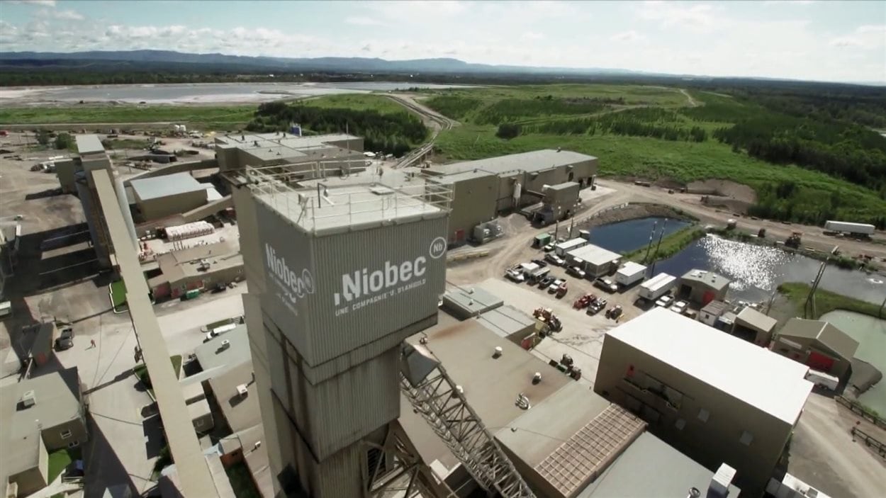 Nouveau contrat de travail à la mine Niobec | Radio-Canada