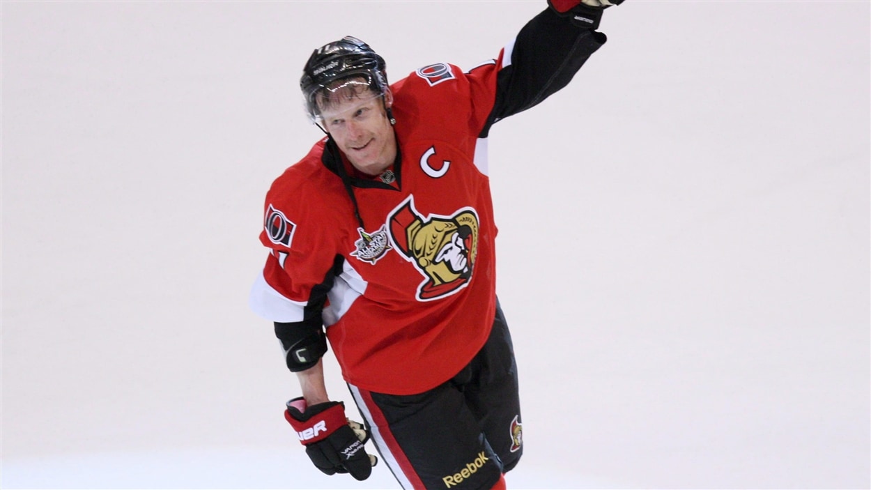 Alfredsson tirera sa révérence à Ottawa le 4 décembre | Radio-Canada