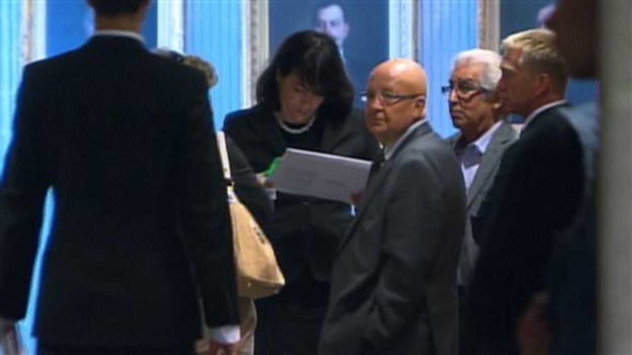 Guy Chevrette contre la commission Charbonneau en Cour supérieure ...