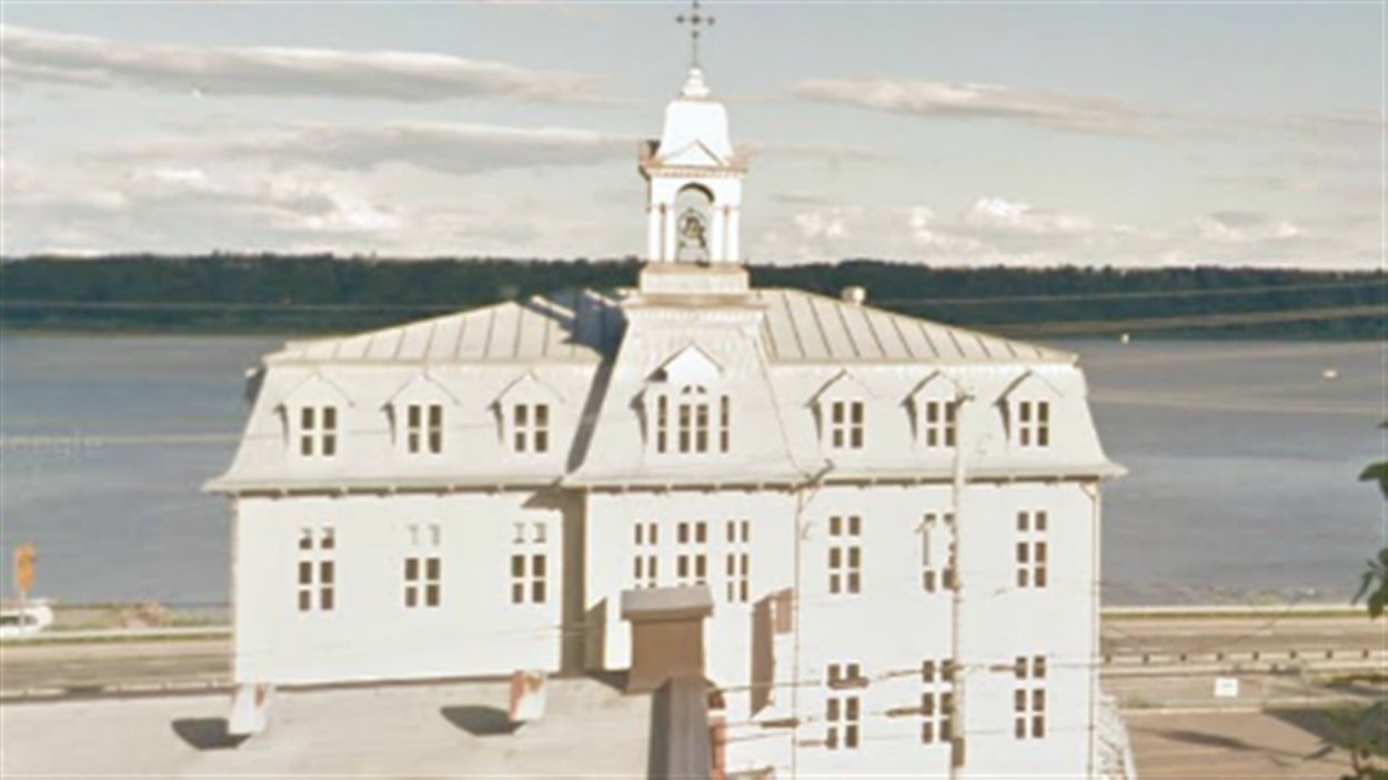 Vers la protection d'un site archéologique à Château-Richer | Radio-Canada